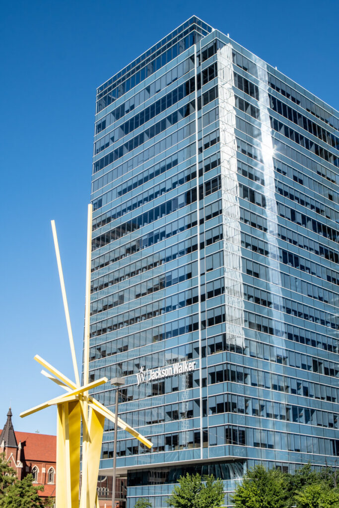KPMG Plaza at Hall Arts - Robin Steel - Specializing egress path ...
